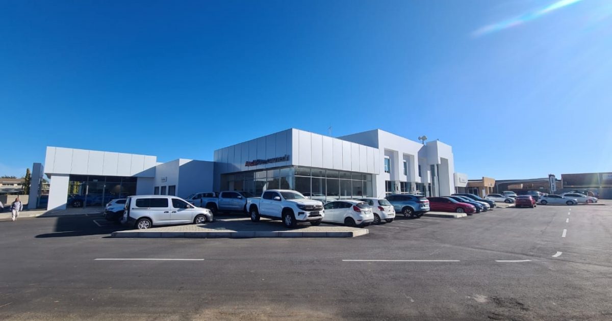 Revamped VW Lindsay Saker in Welkom in a league of its… | Dealerfloor