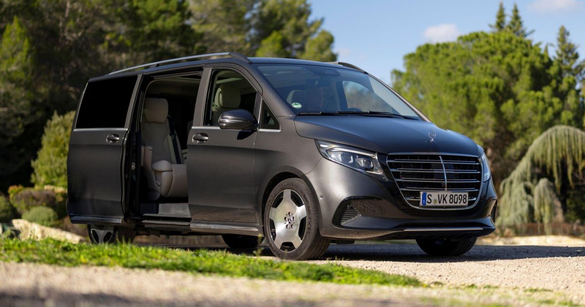 Mercedes-Benz unveils the new V-Class V300d in SA | Dealerfloor