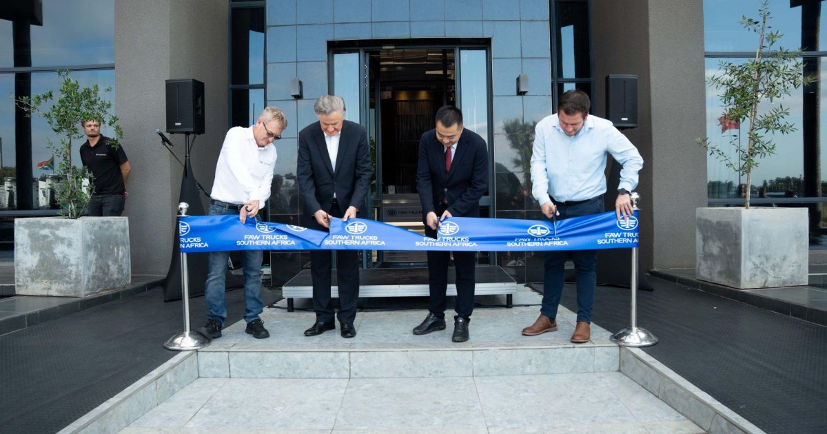 New FAW dealership opens its doors in Cape Town | Dealerfloor